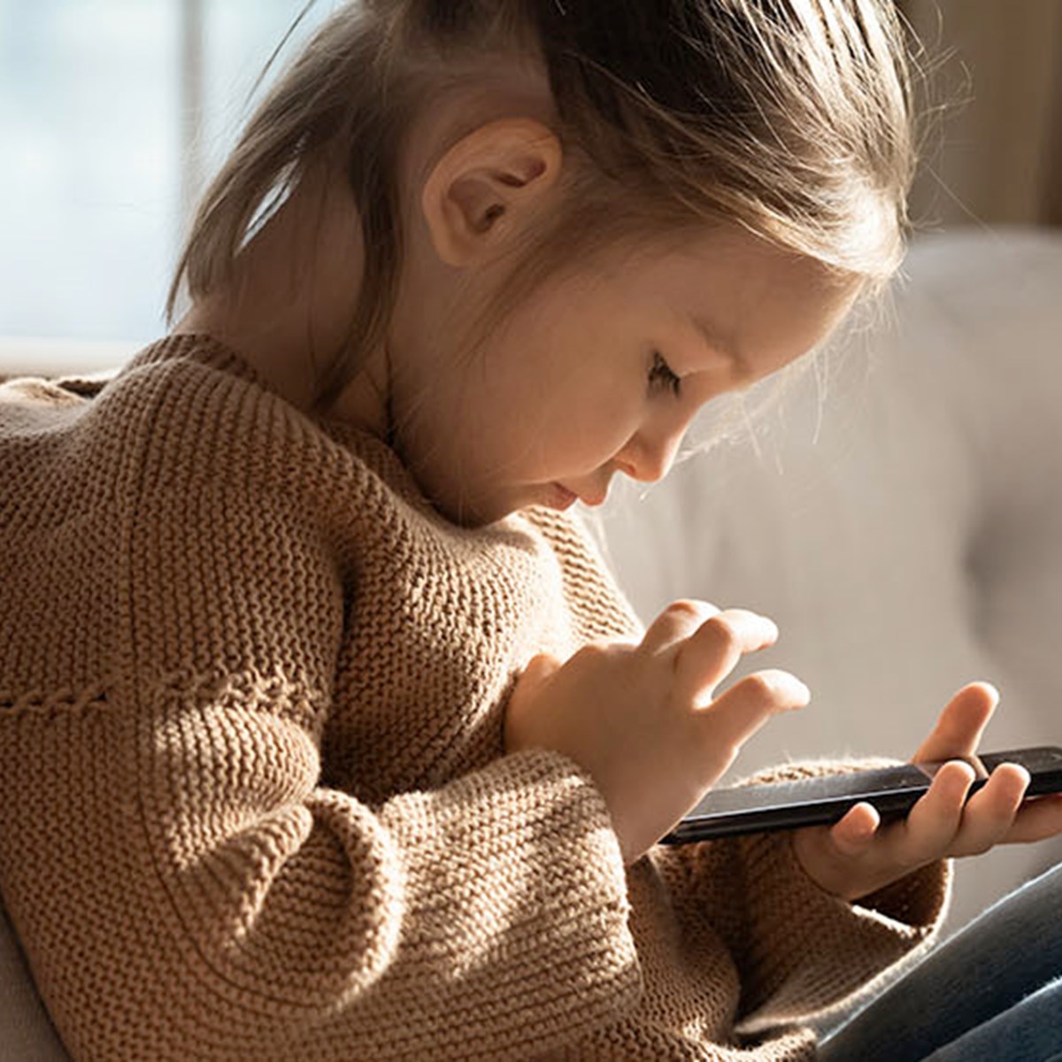Handy für Kinder? 4 Regeln für den richtigen Umgang