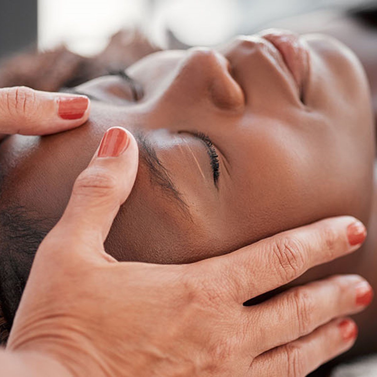 Tuina-Massage: Wie die Massagetechnik das Wohlbefinden fördert
