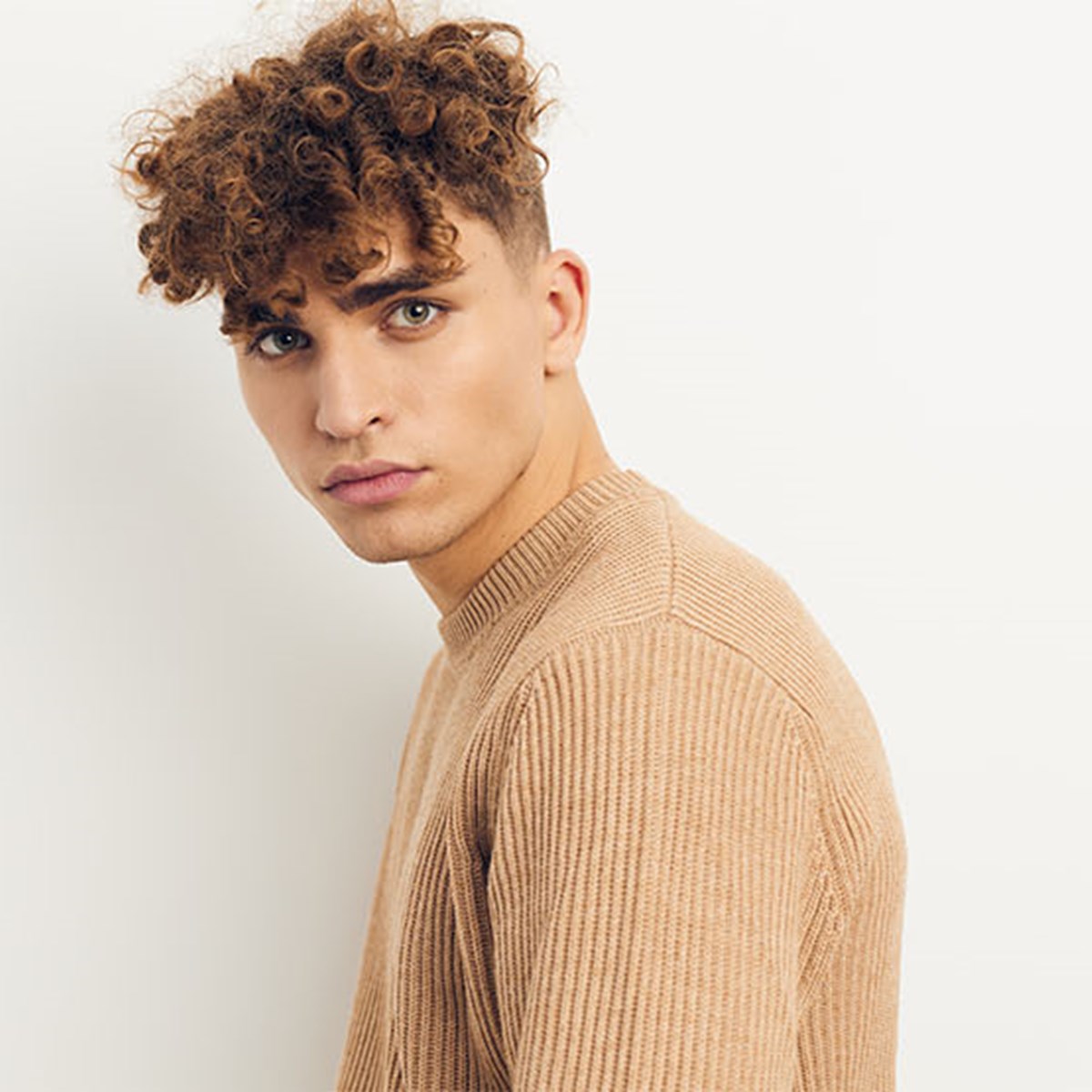 Von French Crop bis Curtain Bangs: 5 Haartrends für den Mann